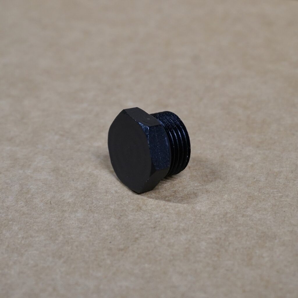 10AN Block Off Cap Plug Fitting Male - MercRacing